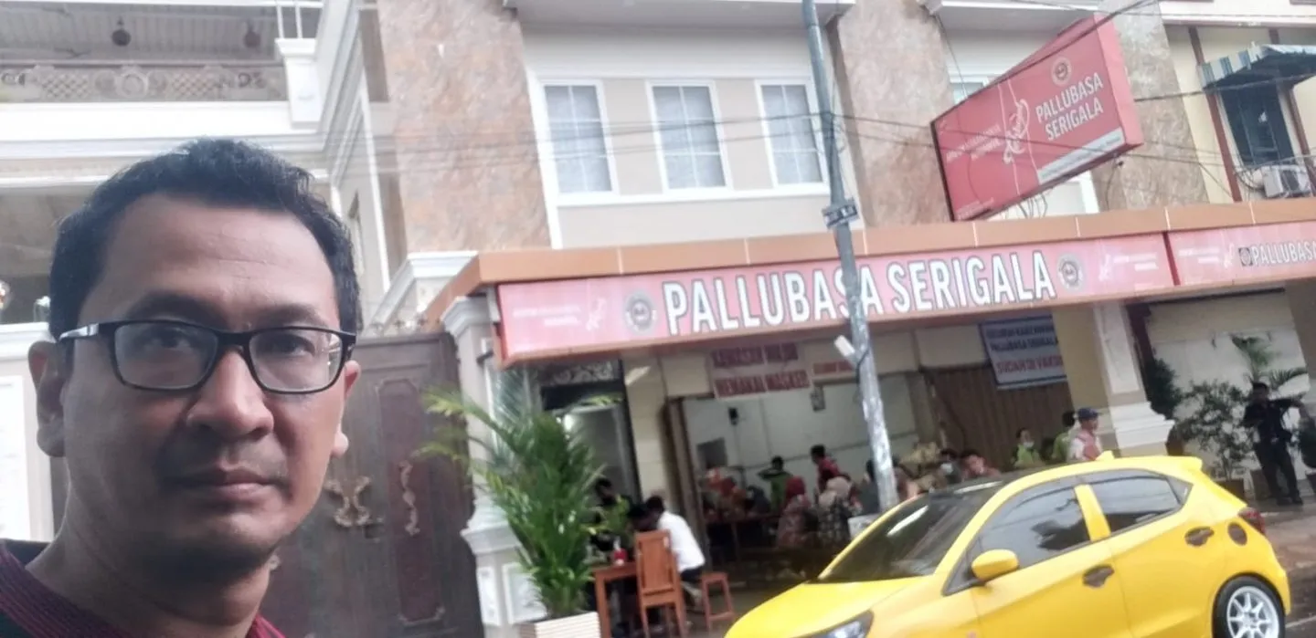 MENGUNJUNGI SATU KULINER IKONIK DI KOTA MAKASSAR, PALLUBASA SERIGALA ...